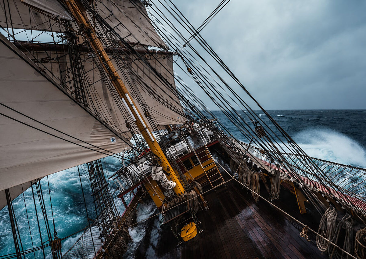 Alone on the Drake – Benjamin Hardman Studio